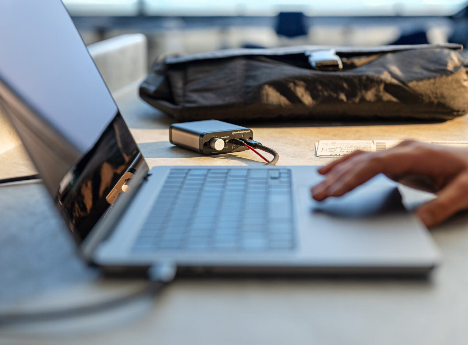 D1P 32 Bit Portable Headphone Amplifier & DAC — Audioengine